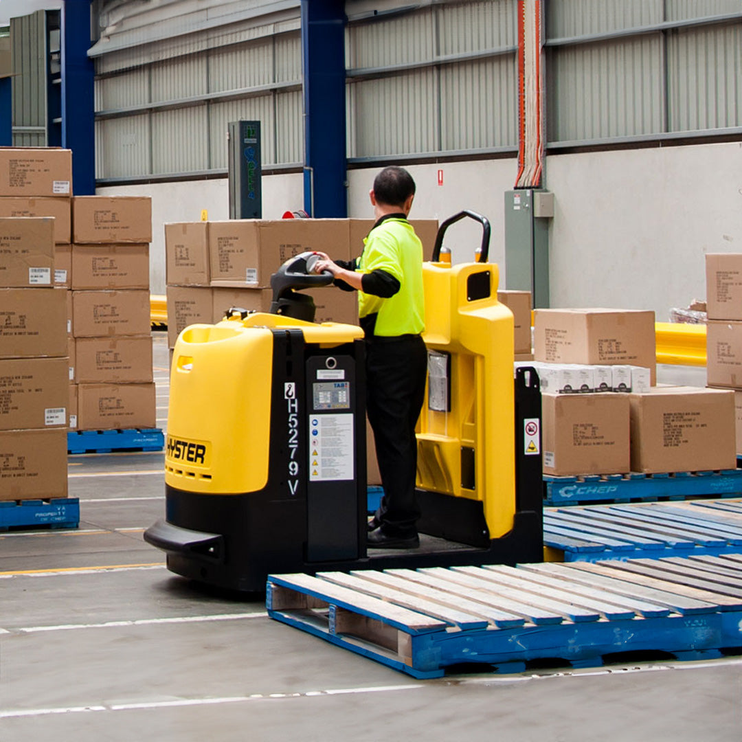 Order Picker Low Level – ICON Hyster